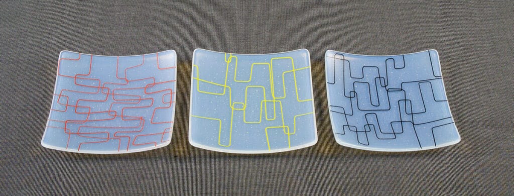 Bullseye Glass | Quick Tip Article | Fine Lines